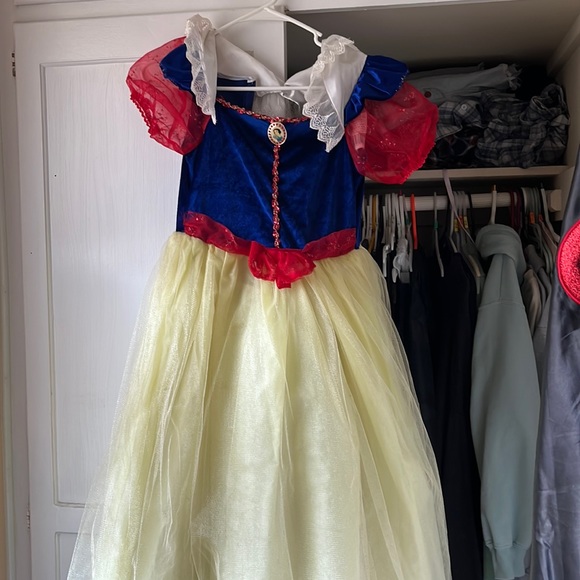 Disney | Costumes | Official Disney Snow White Princess Costume Girls ...